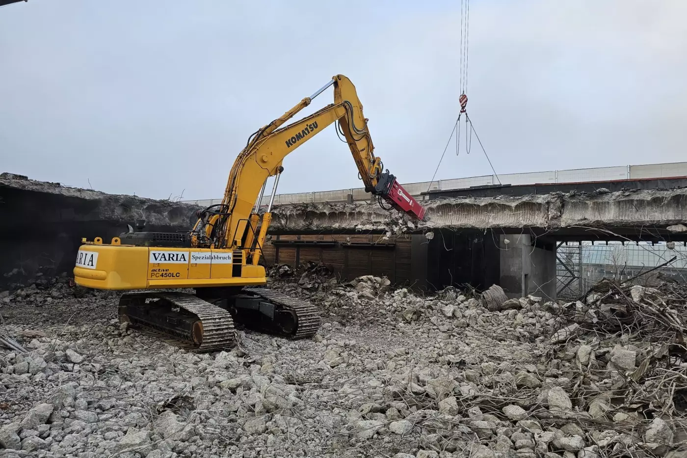 Peri // Historie mit Funktion: Brückensanierung ohne Beeinträchtigung – Treffpunkt Bau