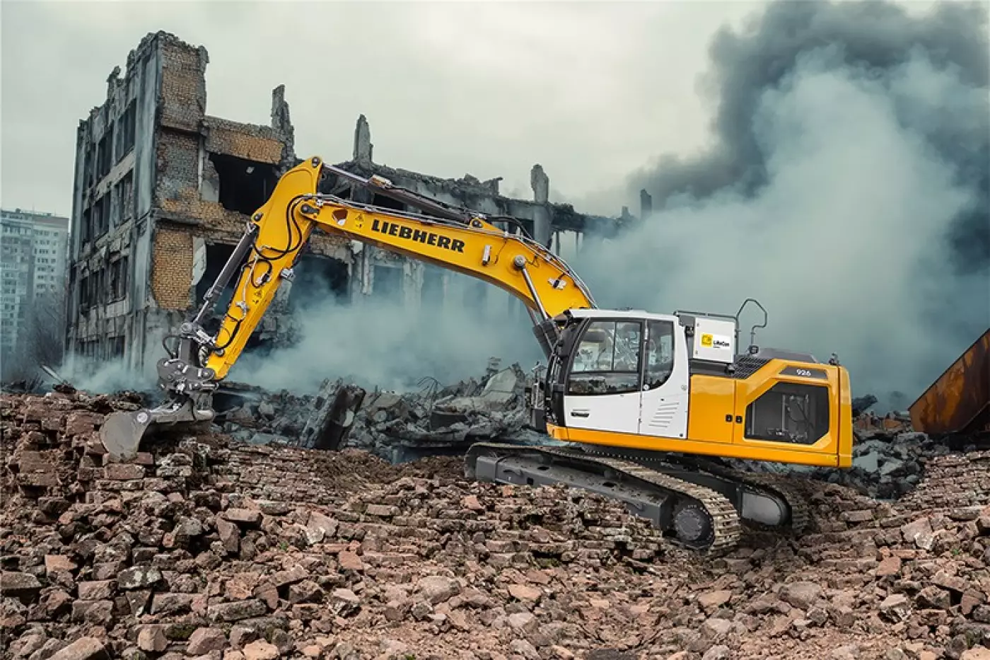 Liebherr // Mobilbagger-Premiere auf der bauma: A 909 Compact & A 911 ...