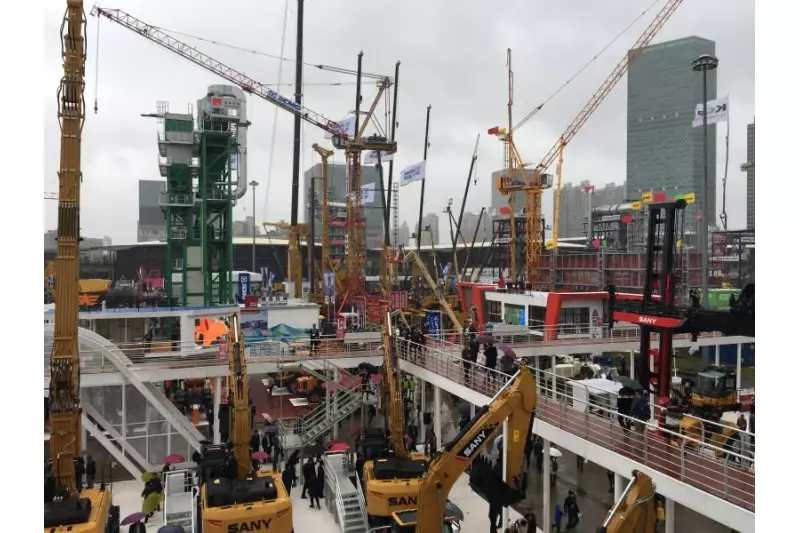 Bauma China 2016 in Shanghai – Treffpunkt Bau
